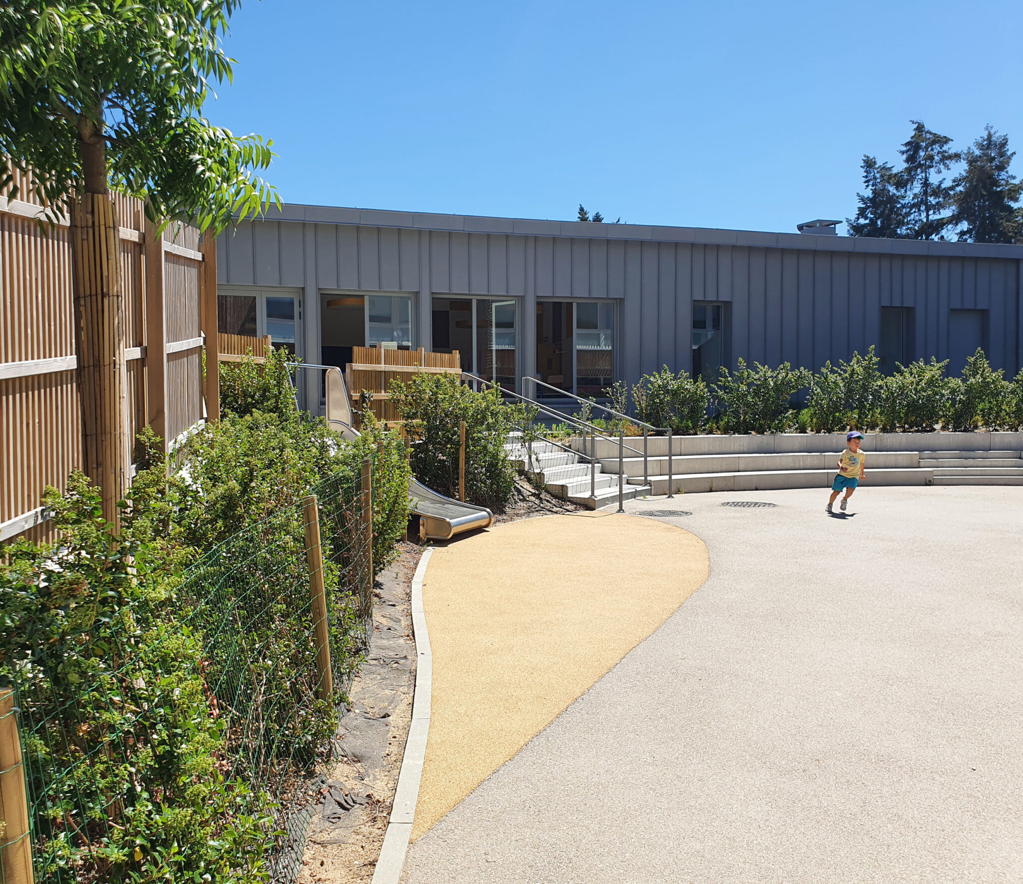 Groupe Scolaire Pierre et Marie Curie à Angers – Landscape.U.Need